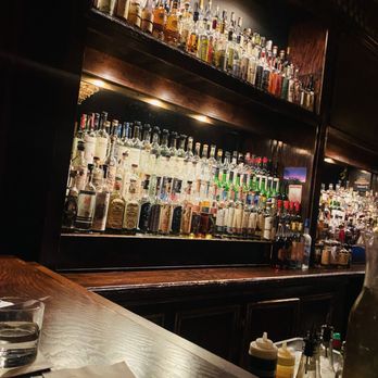 CAPTAIN FOXHEART’S BAD NEWS BAR & SPIRIT LODGE - Updated December 2024 ...