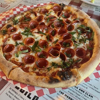RED BENCH PIZZA - Updated May 2024 - 165 Photos & 161 Reviews - 1204 S ...