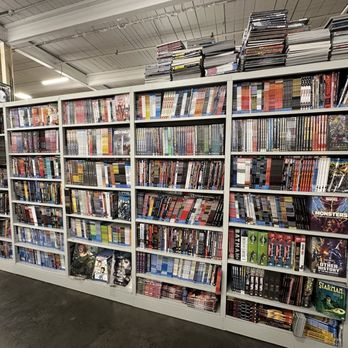 BOOK WAREHOUSE OUTLET - Updated December 2025 - 29 Photos - 1859 ...