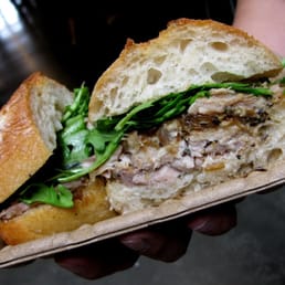 ROLI ROTI GOURMET ROTISSERIE - Updated July 2025 - 2074 Photos & 1656 ...