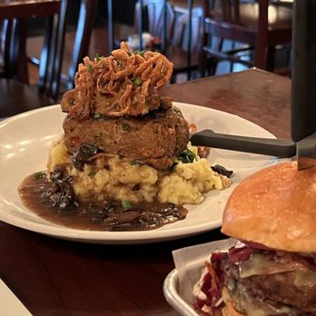 COLD SPRING DEPOT RESTAURANT - Updated July 2024 - 247 Photos & 365 ...