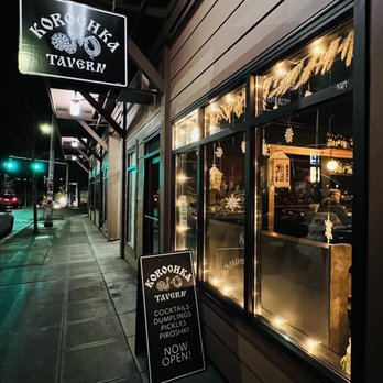 KOROCHKA TAVERN - Updated August 2025 - 69 Photos & 48 Reviews - 2317 N ...
