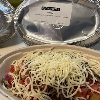 CHIPOTLE MEXICAN GRILL - Updated September 2025 - 49 Photos & 81 ...