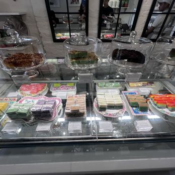 LADY WONG - Updated November 2024 - 967 Photos & 295 Reviews - 332 E ...