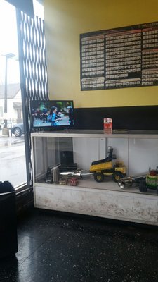 BRAKES 4 LESS - Updated December 2025 - 14 Photos & 97 Reviews - 6130 N ...