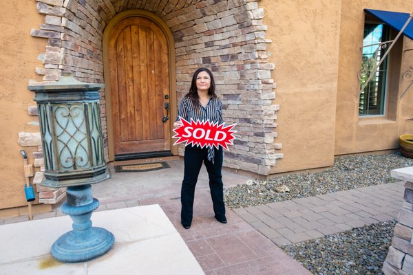 APRIL TAYLOR - HOME SMART - 11 Photos - Phoenix, Arizona - Real Estate ...