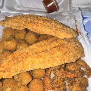 LUNAS CHICKEN N SEAFOOD - Updated May 2025 - 10 Reviews - 8793 ...