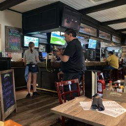 FREEPORT BAR & GRILL - Updated October 2025 - 479 Photos & 494 Reviews ...