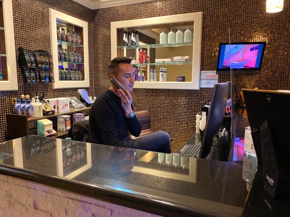 GLO SUN SPA - Updated October 2024 - 14 Photos & 80 Reviews - 560 Waugh ...