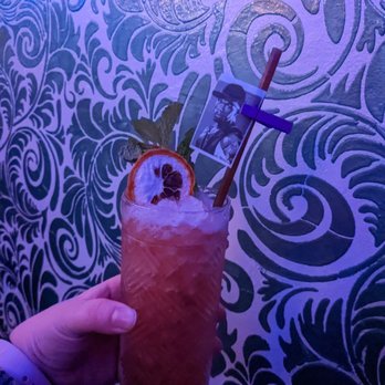 LOST WHALE - Updated November 2024 - 184 Photos & 86 Reviews - 2151 S ...