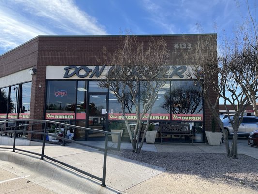 DON BURGER - Updated December 2025 - 232 Photos & 342 Reviews - 4133 ...