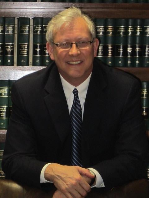 RAY WALTON - Updated January 2026 - 620 Lafayette St, Waterloo, Iowa ...