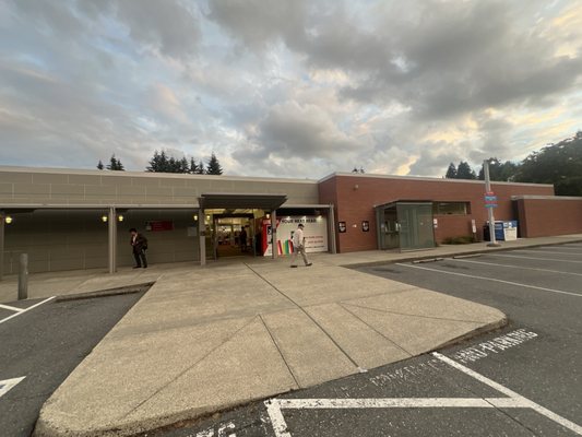 BOTHELL LIBRARY - Updated December 2025 - 25 Photos & 41 Reviews ...