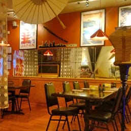 FLYING ROLL - Updated December 2025 - 607 Photos & 371 Reviews - 3312 ...