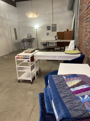 STITCH SALON - Updated October 2025 - 22 Photos - 5740 W Adams Blvd ...