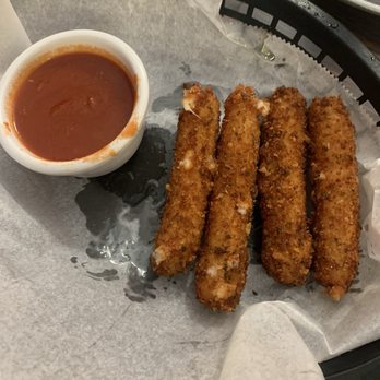 FIORI’S PIZZARIA - Updated May 2025 - 232 Photos & 582 Reviews - 103 ...