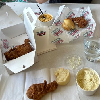 EZELL’S FAMOUS CHICKEN - Updated October 2025 - 68 Photos & 95 Reviews ...