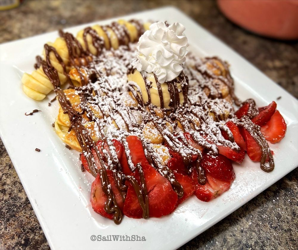 SKY CREPE CAFE - Updated October 2025 - 143 Photos & 74 Reviews - 7120 ...