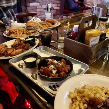 JASON ALDEAN’S KITCHEN + BAR - Updated April 2025 - 161 Photos & 76 ...