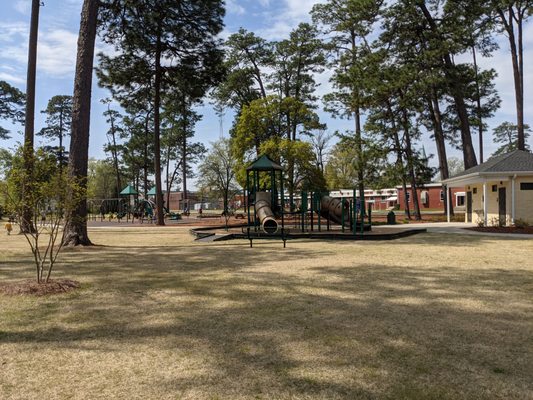 MCLAUGHLIN PARK - Updated December 2025 - 202 W Donaldson Ave, Raeford, North Carolina - Parks ...