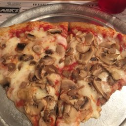 CUCCI PIZZERIA - Updated October 2025 - 38 Photos & 89 Reviews - 566 E ...