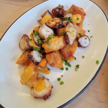 CATALÚ - Updated June 2024 - 145 Photos & 44 Reviews - 135 New Bern St ...