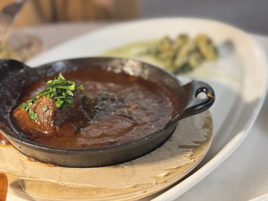 NIKOS - Updated January 2026 - 263 Photos & 116 Reviews - 905 W Main St ...