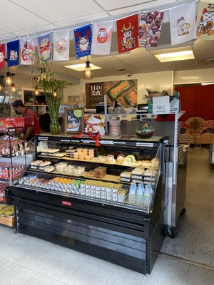 YI SUSHI - Updated October 2024 - 87 Photos & 79 Reviews - 266 Broadway ...