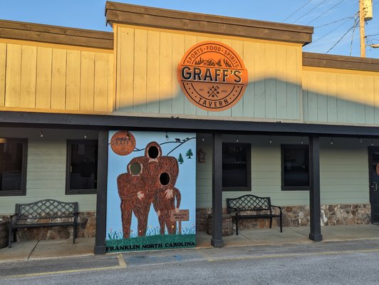 GRAFF’S TAVERN - Updated January 2026 - 62 Photos & 78 Reviews - 579 ...