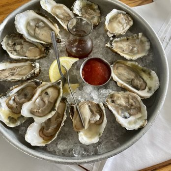 TEWKSBURY INN - Updated September 2025 - 202 Photos & 270 Reviews - 55 ...