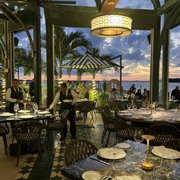 HARRY’S - Updated December 2025 - 1234 Photos & 542 Reviews - Blvd ...