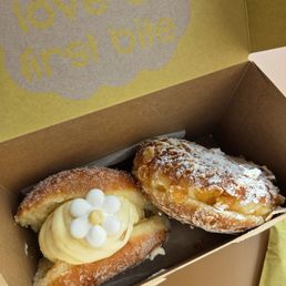 MELLO - Updated December 2025 - 925 Photos & 308 Reviews - 223 E Pender ...