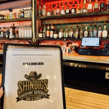 SHINDIGS COUNTRY KITCHEN BAR & STAGE - Updated July 2025 - 125 Photos ...