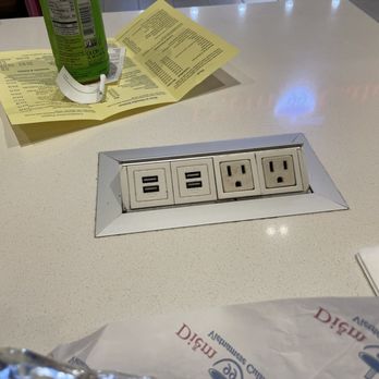 DIEM 99 CAFE - Updated April 2025 - 113 Photos & 53 Reviews - 98-1005 ...