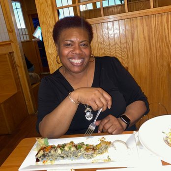 SAKURA JAPANESE RESTAURANT & SUSHI BAR - Updated February 2025 - 67 ...