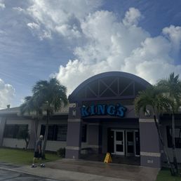 KING’S RESTAURANT - Updated October 2025 - 196 Photos & 104 Reviews ...