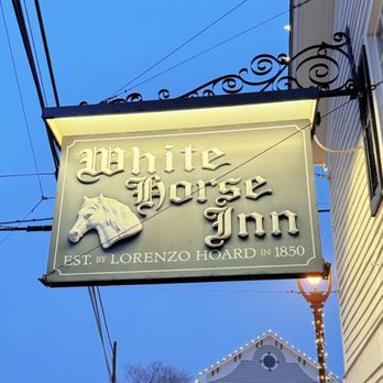 THE WHITE HORSE INN - Updated December 2024 - 513 Photos & 368 Reviews ...
