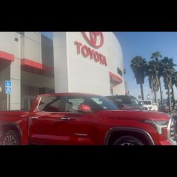 FREEWAY TOYOTA OF GILROY - Updated December 2025 - 50 Photos & 204 ...
