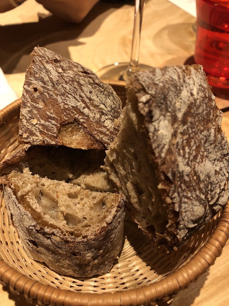 THE BLIND DONKEY - 12 Photos - 内神田3-17-4, 千代田区, 東京都, Japan - French ...