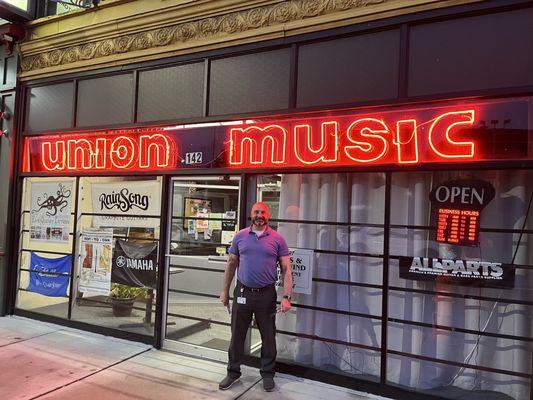 UNION MUSIC - Updated December 2025 - 32 Photos & 19 Reviews - 142 ...
