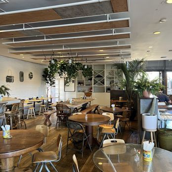 AHBA - Updated November 2024 - 101 Photos & 67 Reviews - 2937 Bristol ...