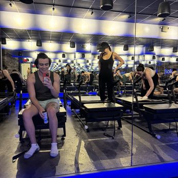 [SOLIDCORE] - Updated October 2025 - 21 Photos & 11 Reviews - 500 E ...