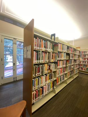 LANDA BRANCH LIBRARY - Updated October 2025 - 61 Photos & 61 Reviews ...