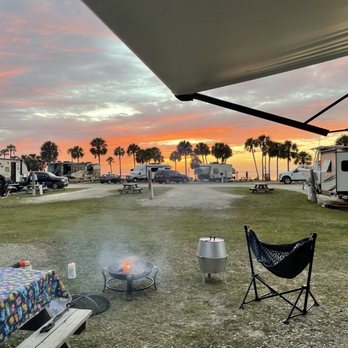 PRESNELL’S BAYSIDE MARINA & RV RESORT - Updated January 2026 - 15 ...