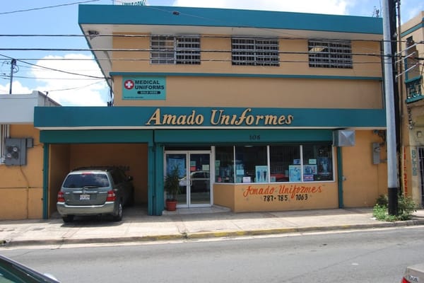 AMADO UNIFORMES - Updated December 2025 - Calle Comerío #106, Bayamón ...