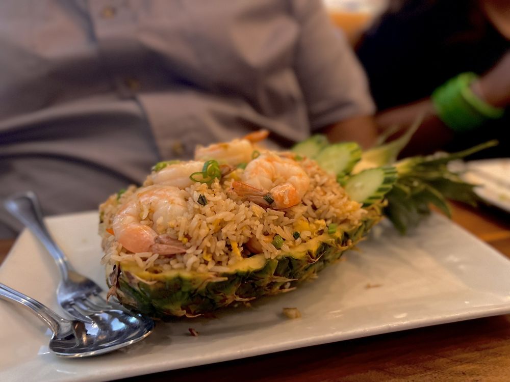 SOI 38 - Updated May 2025 - 976 Photos & 626 Reviews - 2101 L St NW ...