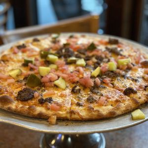 HAPPY APPLE INN - 55 Photos & 70 Reviews - American (Traditional) - 29 ...