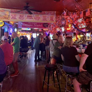 THE MIDWAY SALOON - Updated June 2025 - 12 Photos & 11 Reviews - 1567 ...