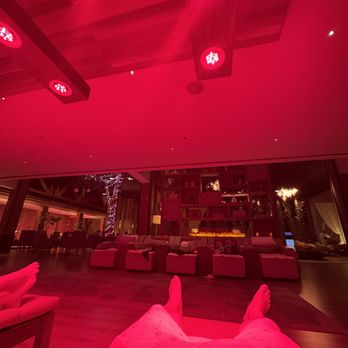 GO PLACE - Updated December 2025 - 719 Photos & 128 Reviews - 3275 ...