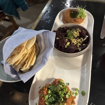 NIKOS - Updated March 2025 - 143 Photos & 87 Reviews - 905 W Main St ...